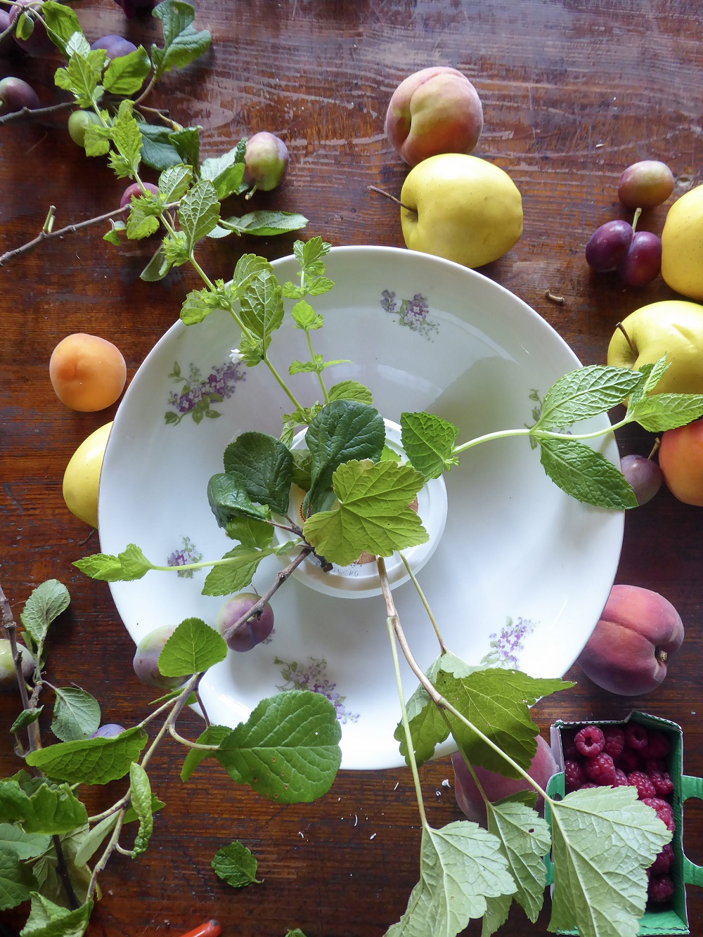 UN CENTRE DE TABLE ORIGINAL POUR VOTRE MARIAGE : UN COMPOTIER DE FRUITS ...